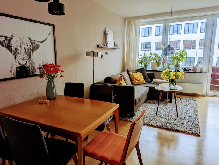 Living In Eimsbüttel-3 Rooms, Kitchen, Balcony U2 - Hamburg