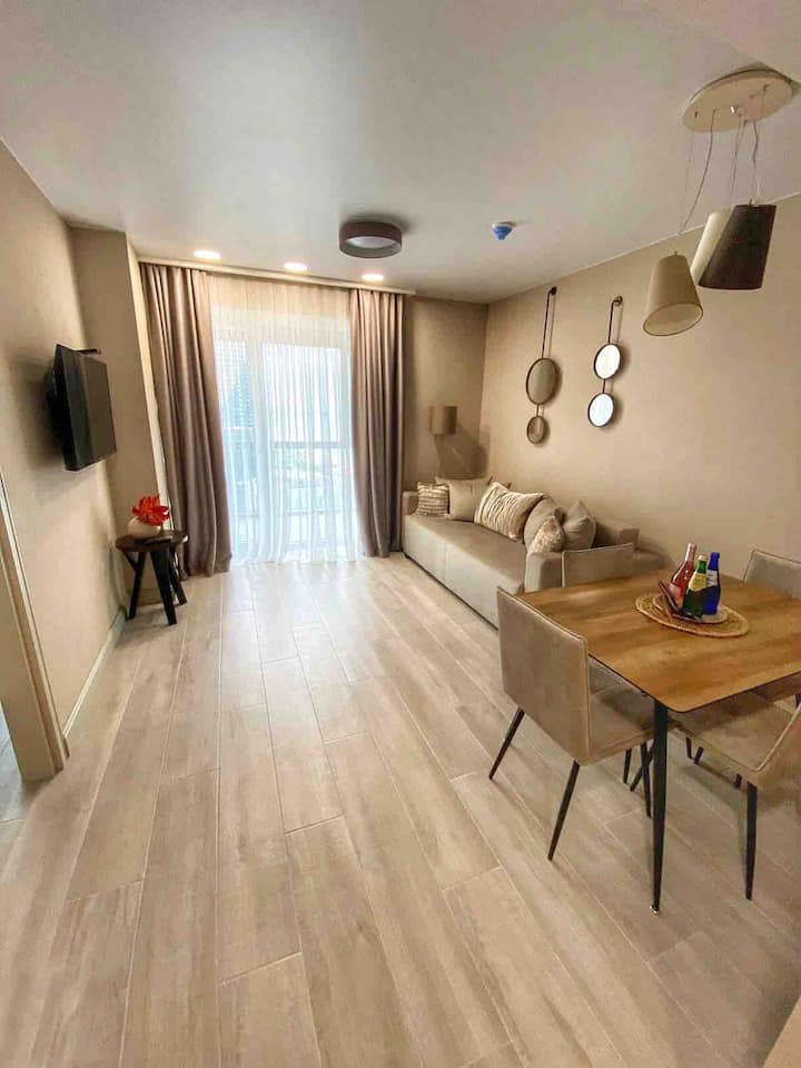 Панорамные люксовые апартаменты в Alliance Palace - Batumi