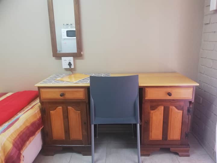 Neutedop Single Studio - Pretoria