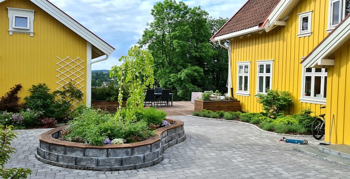 Romslig Gjesterom Med Eget Bad På Vakre Vettre! - Norvège