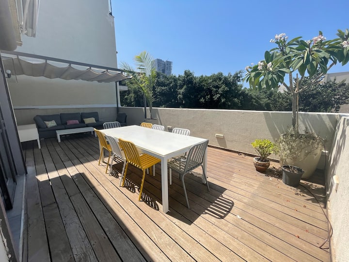 Fabulous Penthouse Duplex Rooftop/private Parking - Tel-Aviv