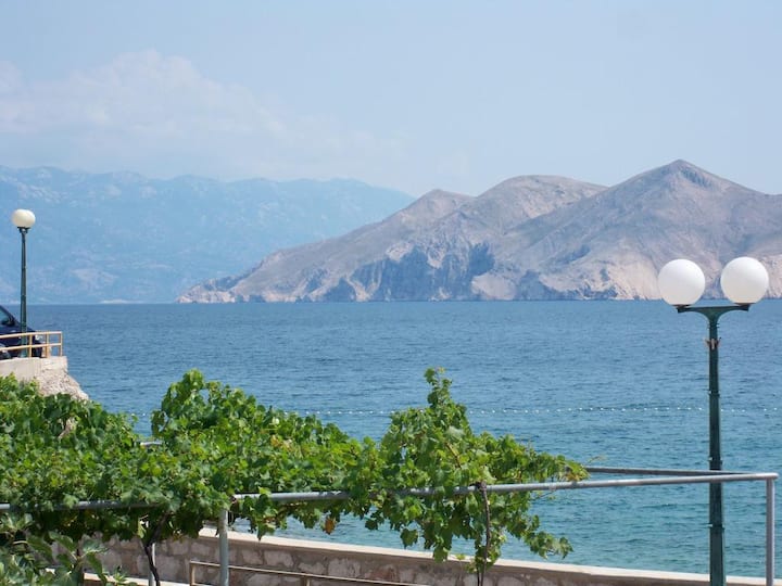 Sporty Studio Apartment - Baška