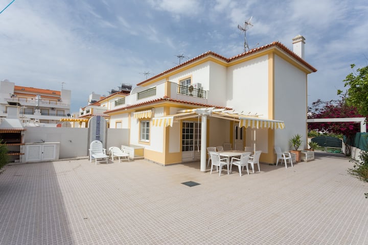 Great Villa- 5mi Walk To The Beach! - Altura