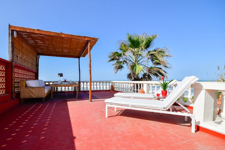 Luxueuse Dépendance Avec Jardin Au Bord De L'océan - Temara