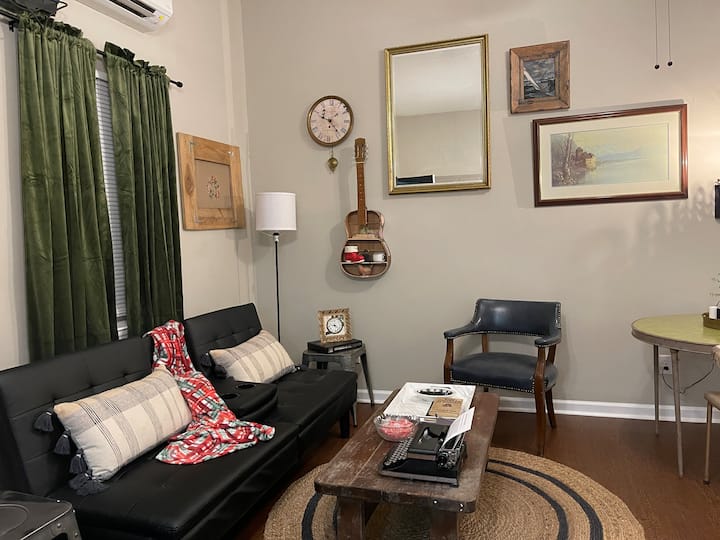 1 Bd Apt Popular, Comfy Stay/great Winter Retreat - Cleveland, TN