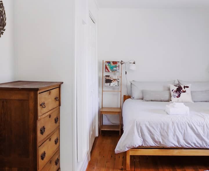 Renovated Farmhouse With Pond-10 Min To Downtown! - Asheville, NC