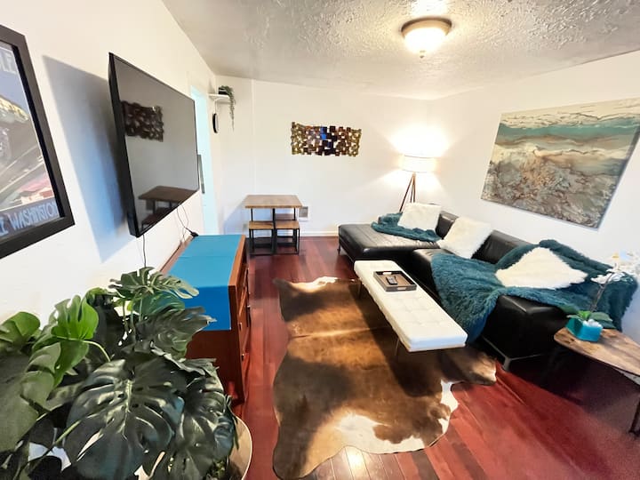 Spacious 1 Bedroom Guesthouse - Great Location! - Vancouver, WA