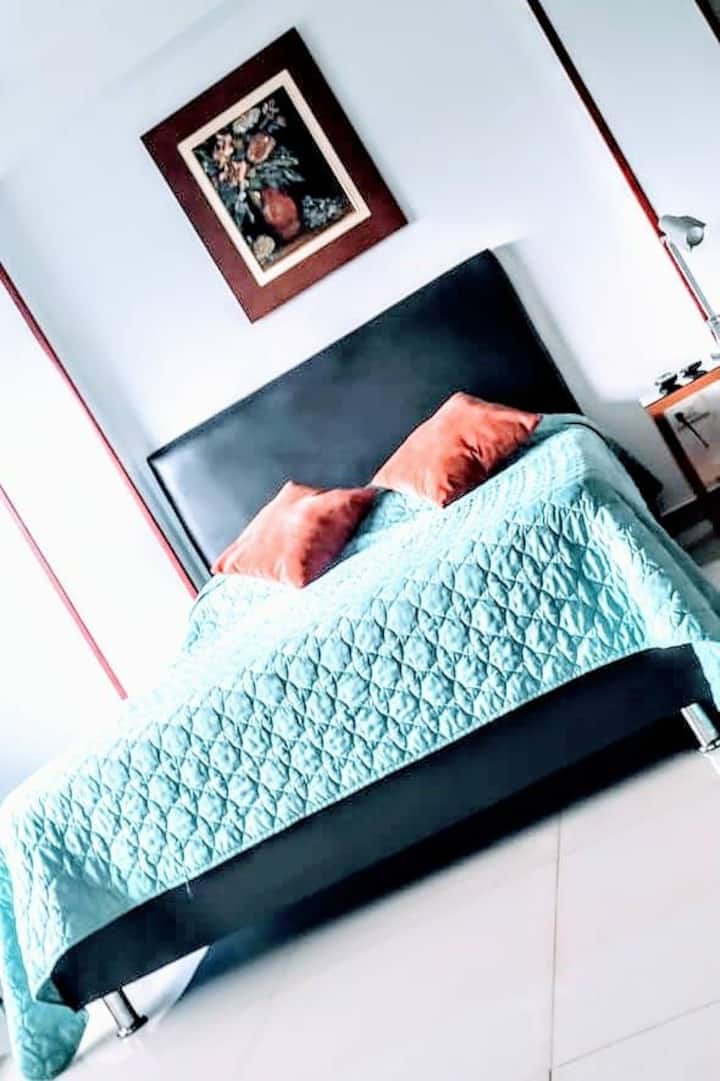 Apartaestudio Embajada Usa Larga Estadia. - Bogota