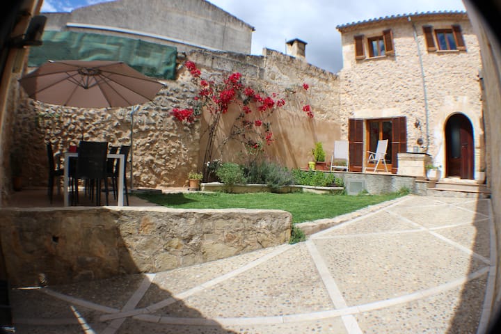 Pati De Sol, Acogedora Casa De Pueblo. - Inca