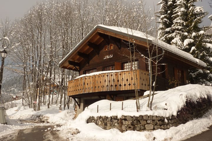 Petit Chalet Confortable Et Bien éQuipé à Châtel, Haute-savoie France, Frontière Suisse - La Chapelle-d'Abondance