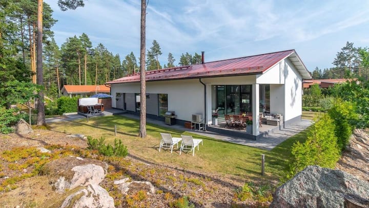 Modern House Close To Nature - Turku