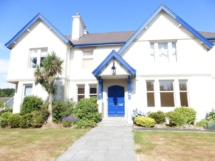 Apartment With Mountain Views, Newcastle, Co. Down - County Down