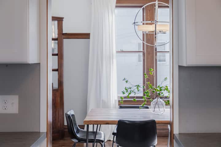 *Hot Tub*character Home Minutes To Dt Fargo/ndsu! - Fargo, ND