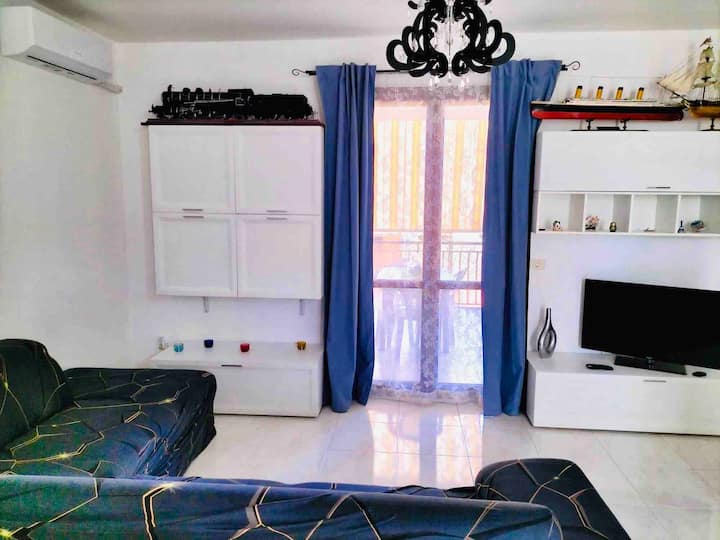 Suite Apartment - Belvedere, Italy
