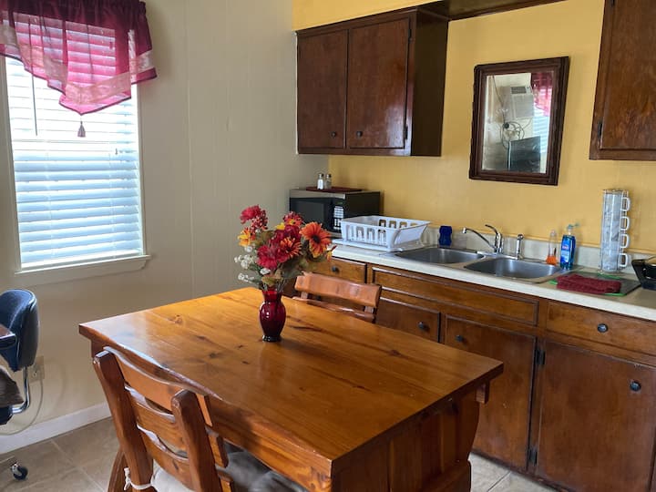 Cozy Private Apartment - San Antonio