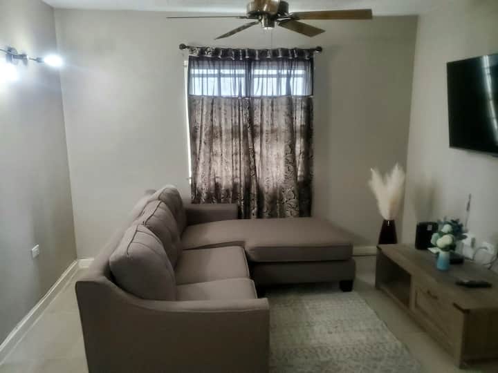 Suites Of Worthington - Kingston