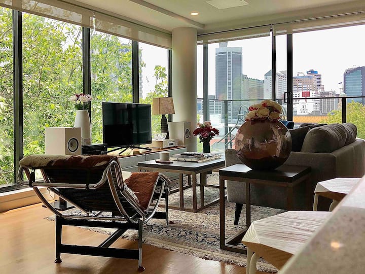 Classy Designer Cbd Condo, A/c, Concierge, Gym/pool, Garage. - 奧克蘭