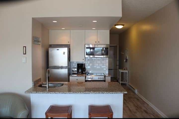 Beach Block, Ocean View, & Pool - Ocean City, NJ