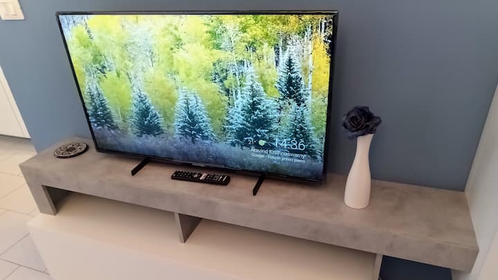 Snuggly Blue Home - Florenz