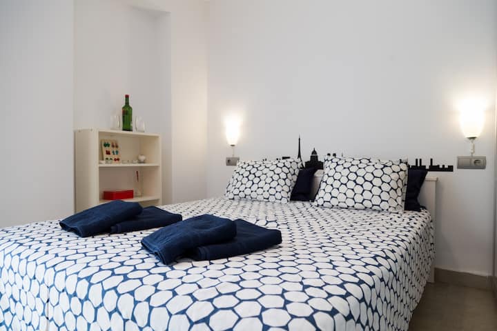 Cómodo Apartamento En El Centro De Santa Cruz - Seville, Spain