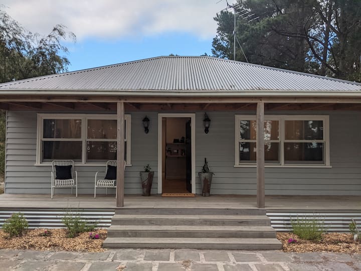 Heatherlee Cosy Cottage And Coworking - Torquay