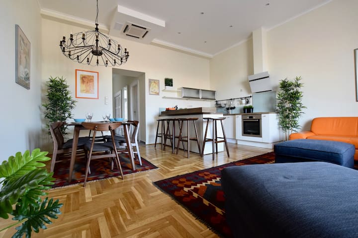 Premium Apartment By Hi5 - Király Street Suite - Budapest