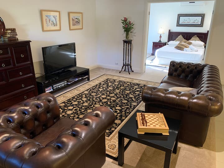 Mclaren Vale Farm Retreat Chalet - Adelaide Hills Council