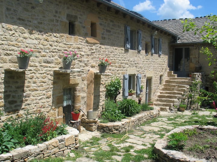 Ancienne Ferme Typique De Lozère
Proche Marvejols. - Mende