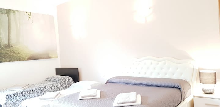 Rome Center Metro A -Quadruple Room Private Bath - 로마
