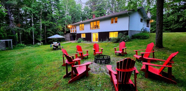 Muskoka Mistywoods - 5br Cottage Ac+firepit+bbq - Bracebridge