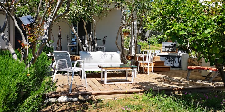 Bord De Mer-les Jardins De Porto-pollo-le Laurier - Serra-di-Ferro