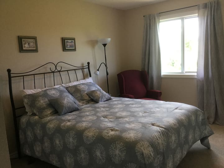 Helen's Haven - North End London - London, ON, Canada