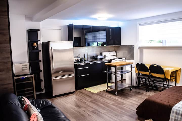 Appartement Complet à Montréal - Dorval