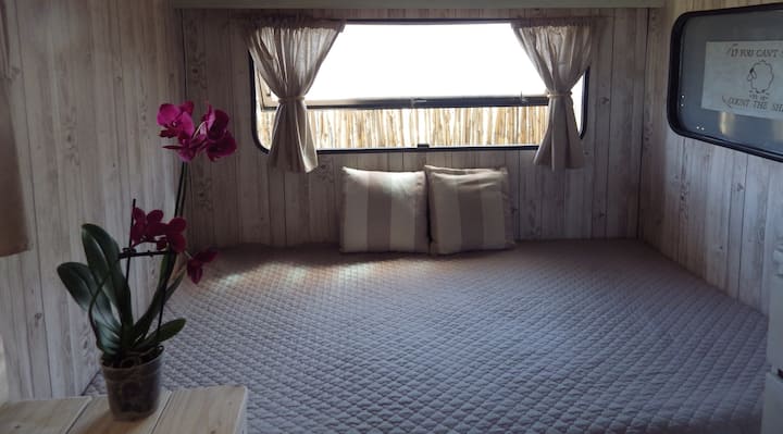 La Cera Farm Camping Sea View Belebelé Caravan - Santa Teresa Gallura