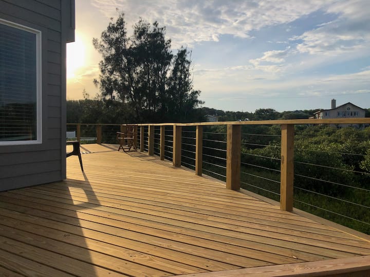 Marshfront Deck + Walk To Vilano Beach + Dogs Ok - 聖奧古斯丁