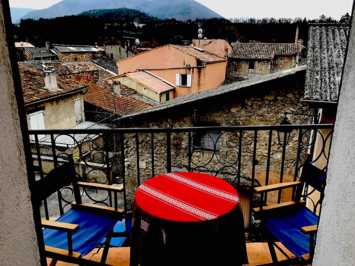 Agréable Maison Au Cœur Du Village Avec Son Garage - Moustiers-Sainte-Marie