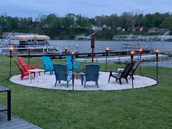 Lake Freeman Vacation Rentals & Homes - Indiana, United States | Airbnb