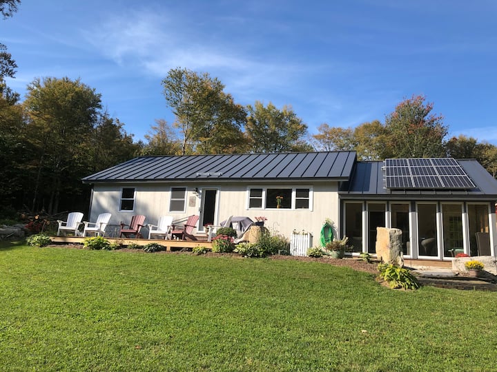 Guest House Surrounded By National Forest - Middlebury, VT