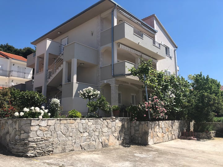 Apartman Grabo - Okrug Gornji