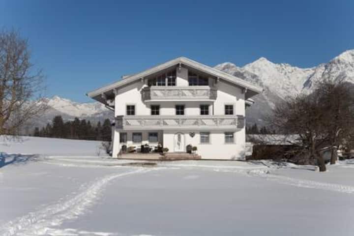 Luxury Apartment For 3-6 Guests At A Farm | 70m² - Gries im Sellrain