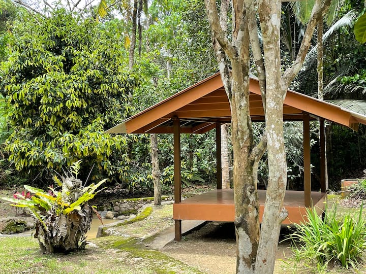 D'hut@janda Baik - Bentong