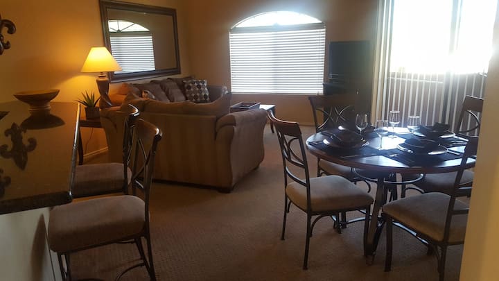 Gorgeous 2 Bed / 2 Bath Condo In West Phoenix - Avondale, AZ