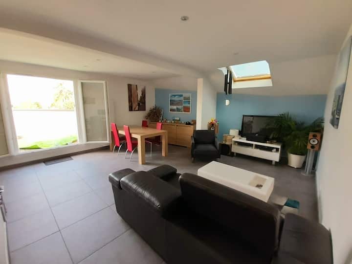 Chambre Privée Dans T3 Refait Avec Grande Terrasse - La Chapelle-Saint-Mesmin