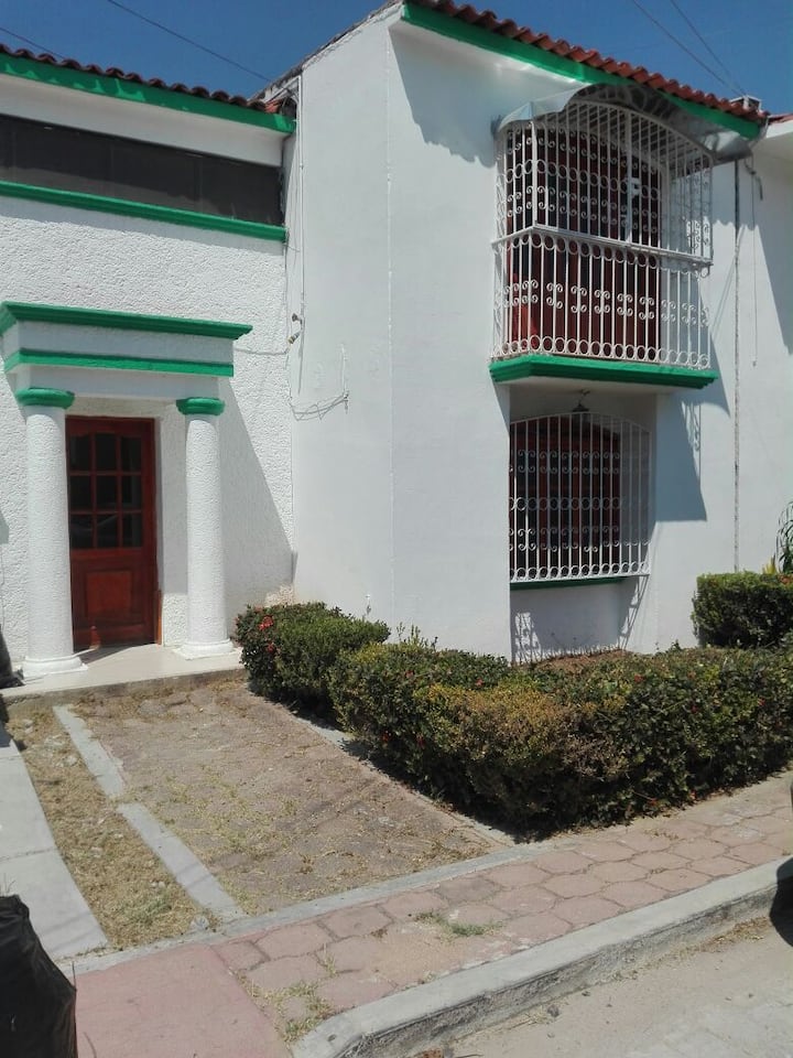 La Jolla, Linda Casa En Privada - Tuxtla Gutiérrez