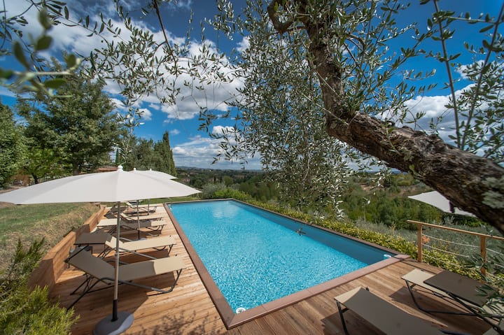 Appartement De Luxe En Villa Avec Piscine à Sienne - Siena, Italia