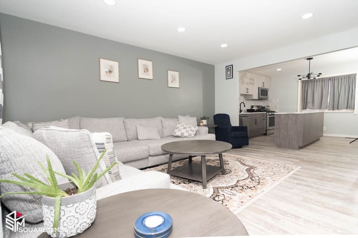 Entire Home, Strategic Location. - Dearborn, MI