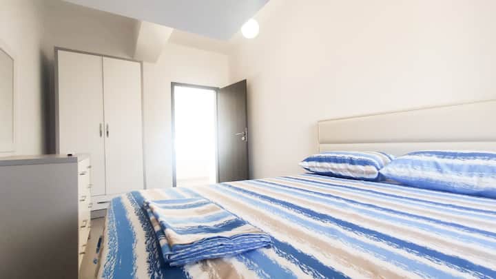 Panoramic Home With Free Parking On Premises. - Albania