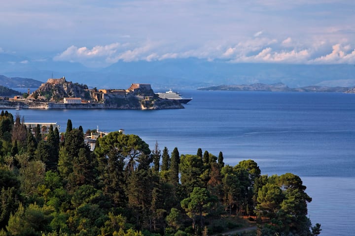 Classy Villa Aphrodite With Pool, Sea & Castle Views - 5 Min Drive From Center - Corfu