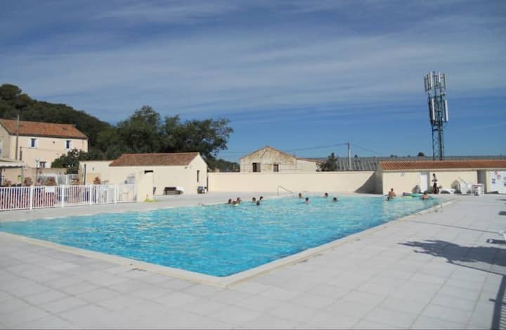 Joli Mobil-home Tout Confort Camping Avec Piscine2 - Fréjus
