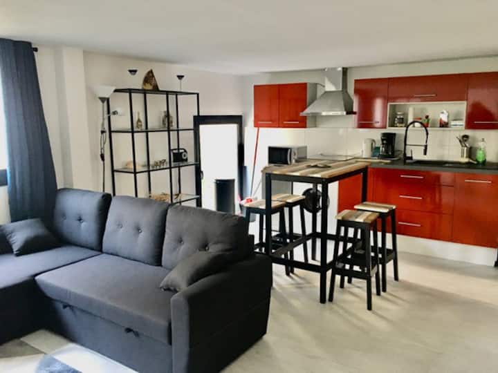 Très Beau 2 Pièces Sur Vieux Port à 1mn Du Centre - La Rochelle